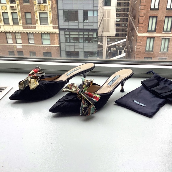 Prada | Shoes | Prada Kitten Heels Black Ruching With Cartoon Ribbon ...